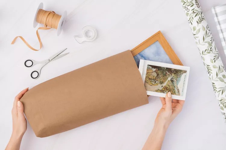 DIY Gift Bags: Two Creative Methods Using Wrapping Paper – SoftHomelife